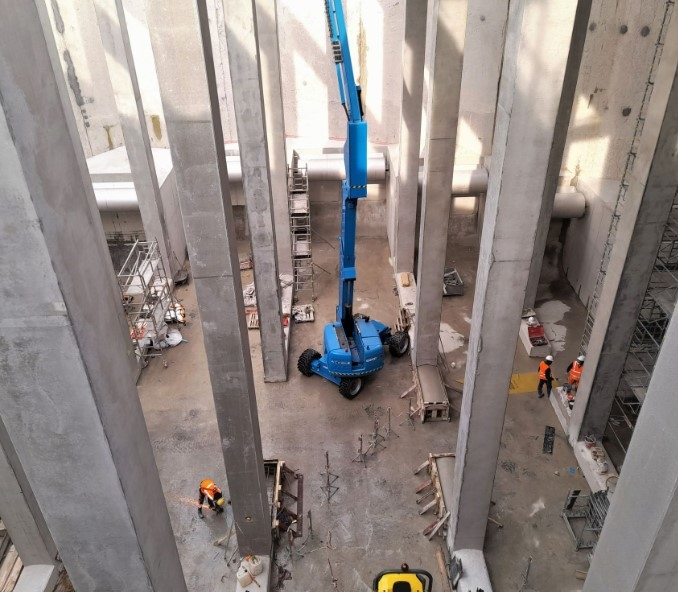 Livraison et pose de sept augets basculants d'une capacité de 1050 l/ml ...