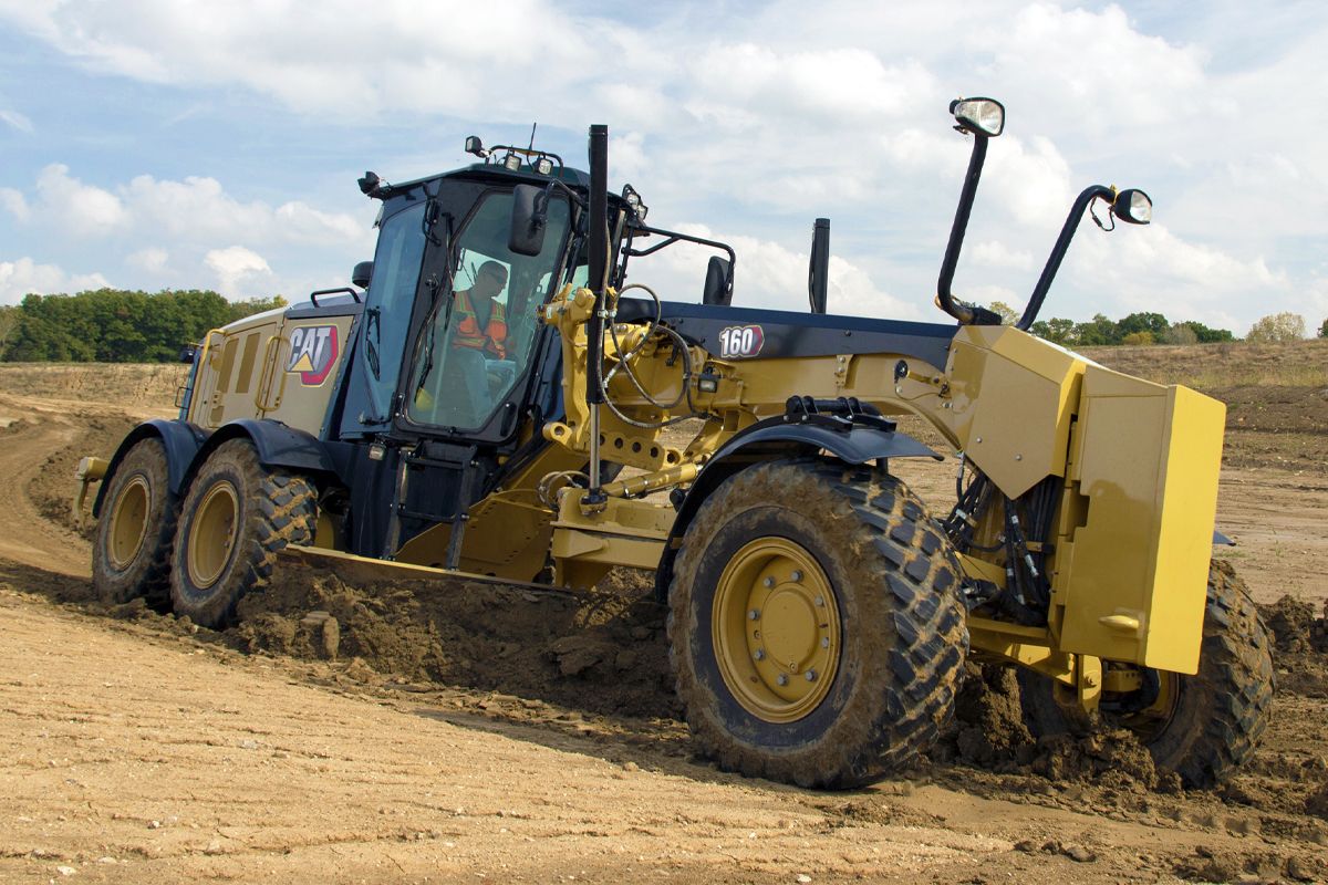 160 / 160 AWD (Niveleuse) - CAT - FranceEnvironnement