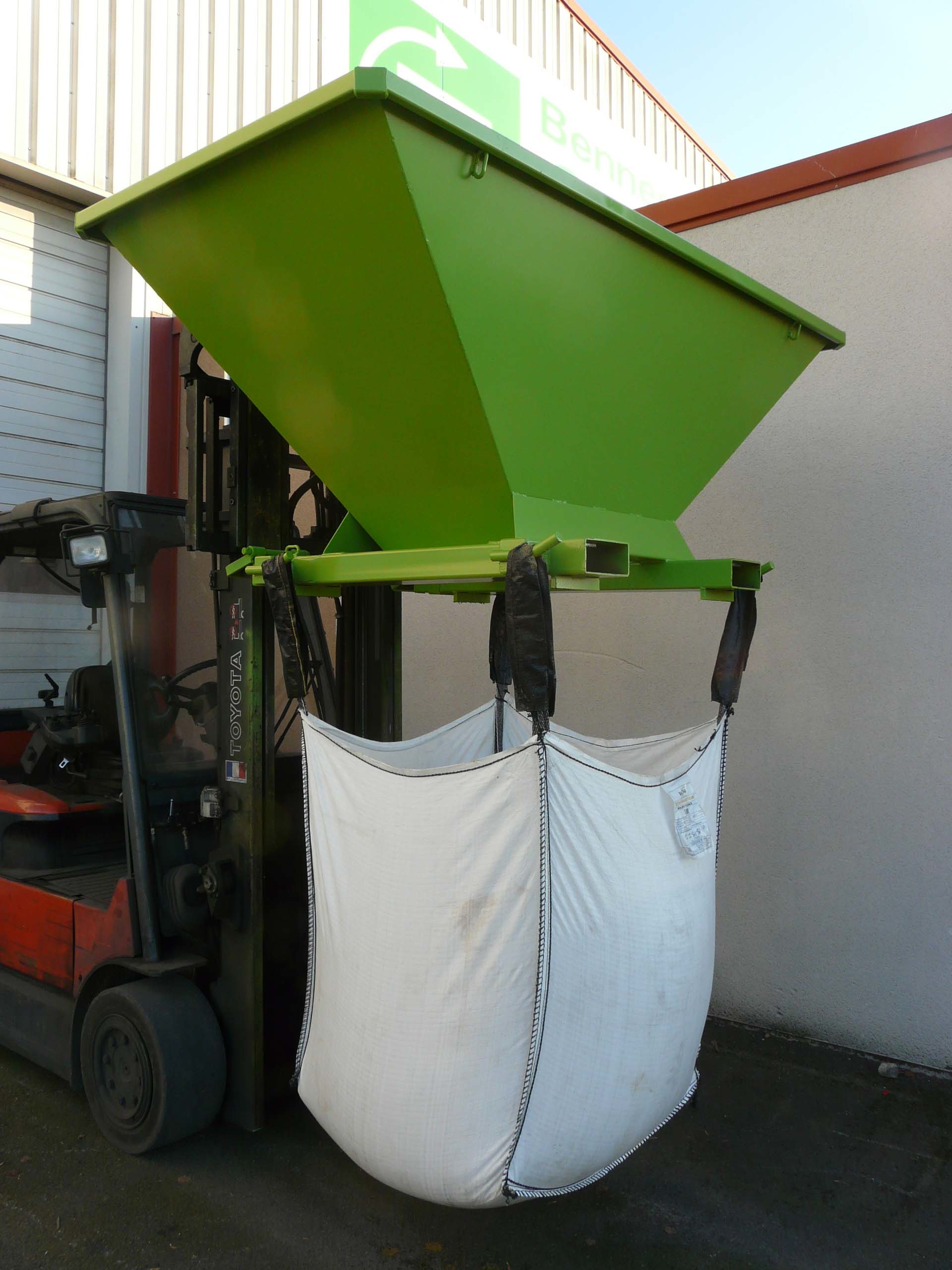 Trémie bigbag TB-L (trémie de remplissage et levage bigbag) - Goubard ...