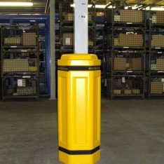 Protection de poteaux dans un entrepôt de stockage - Barrières et ...