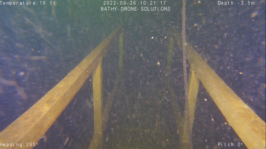 Repérage et manipulations subaquatiques - Bathy drone solutions ...