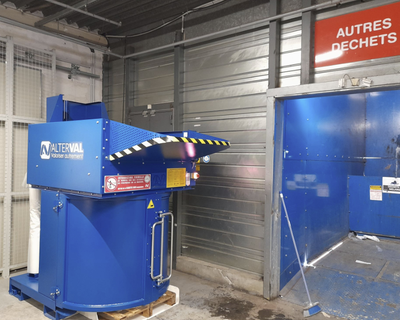 Compacteur à cagette Valpak : optimisation du traitement des déchets ...