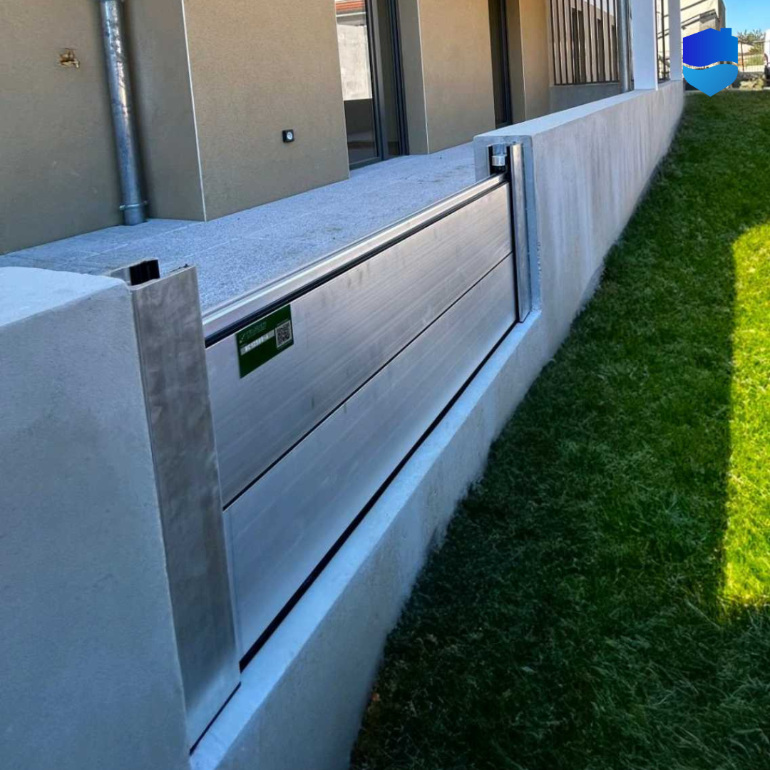 Installation d'un batardeau CASTOR+ - Sedipec - FranceEnvironnement